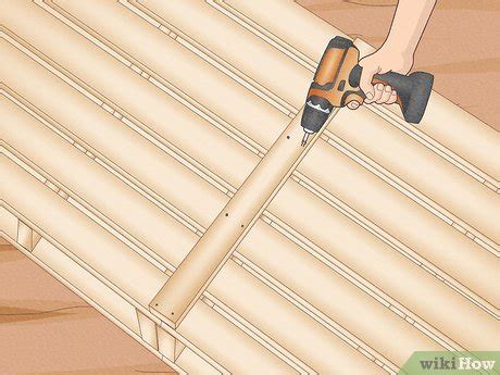 How To Secure A Pallet Fence 2 Diy Pallet Fencing Options