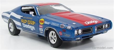 Autoworld Aw22406 Scale 118 Dodge Charger Super Bee N 0 Racing 1971
