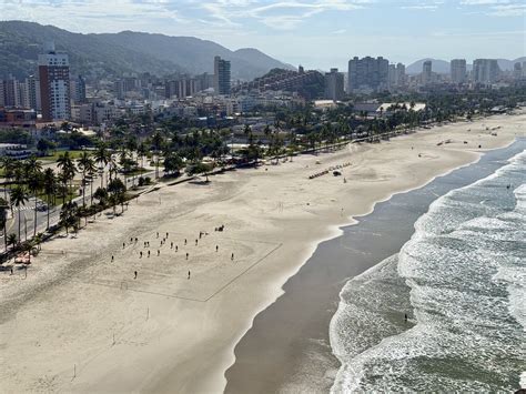 Praia Da Enseada Tudo Sobre A Praia Mais Popular Do Guarujá