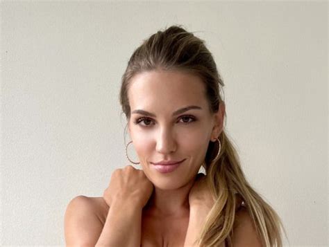 Burn Your Bra And Join The Revolution 41 Photos