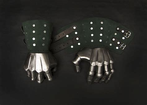 Brass Knuckles Gauntlets At Juan Holland Blog