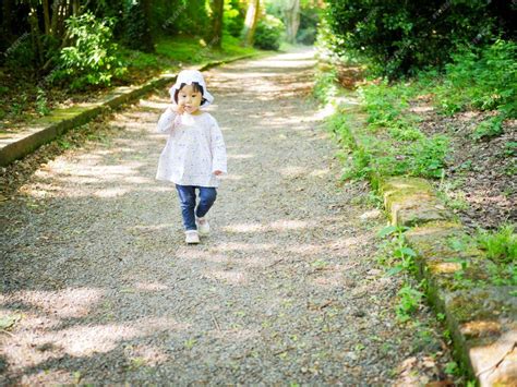 Premium Photo Full Length Of Cute Girl Walking On Footpath