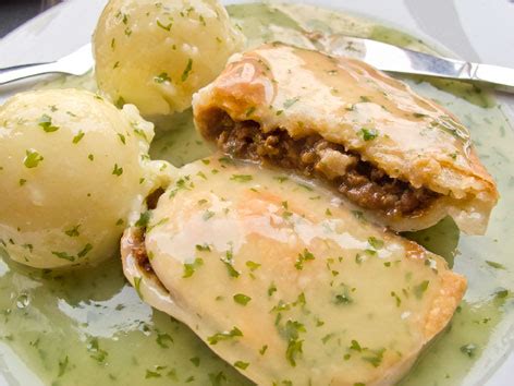 Pie And Mash London England Local Food Guide