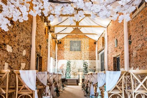 The 10 Best Barn And Farm Wedding Venues In Doncaster Uk