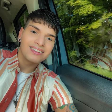 Officially Luu 💫 Luu 0830 • Threads Say More