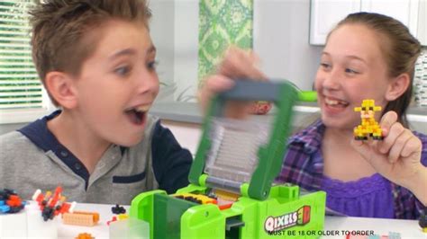 Qixels The Cubes That Fuse With Water Pixel Design Best Ads Cool Cube