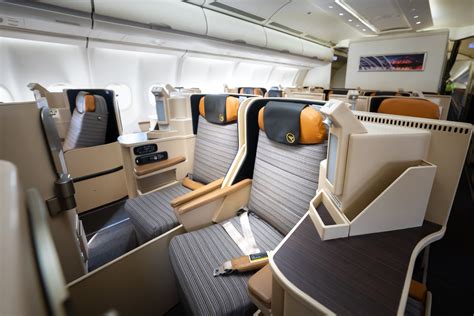 Toronto Kanada Nonstop In Der Condor Business Class Für 1500