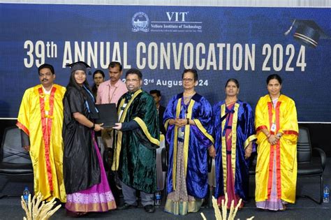 Shreya Mishra On Linkedin Graduation Mca Vituniversity Classof2024