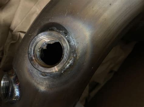 Welding Spatter On The Threads Rwelding