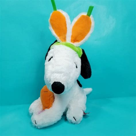 Musical Snoopy Carrot Ears Easter Animated Plush With Linus And Lucy