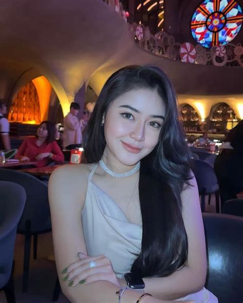 Chelyn On Instagram Minum Dulu Biar Ga Mati🤏 2024