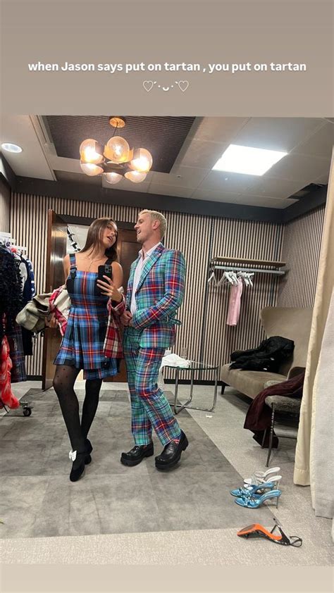 Kelly Ripas Daughter Lola 23 Rocks Fashion Forward Mini Dress As She
