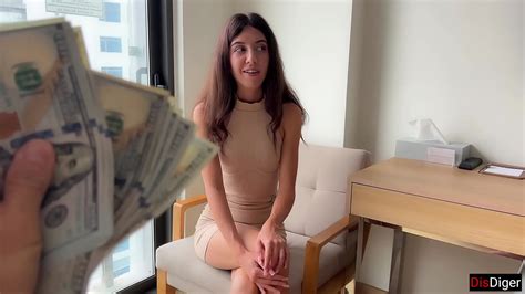 Hotel Room Service Hostess Agreed To Sex With Guest For Money