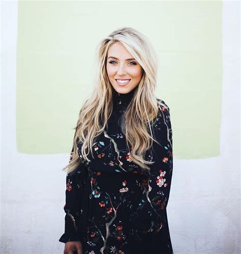 An Interview With Celtic Womans Chloë Agnew Irish Examiner Usa