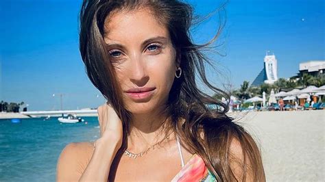 Positive Energie Cathy Hummels Dreht Skurrilen Kiff Clip