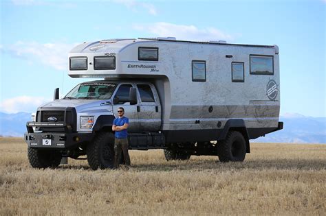 Earthroamer The Size Of The The Earthroamer Hd Expedition Truck