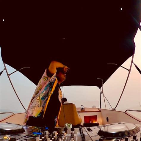 Stream Not A Dj Float Volume 6 Broadcast Boat Party Set Lofi