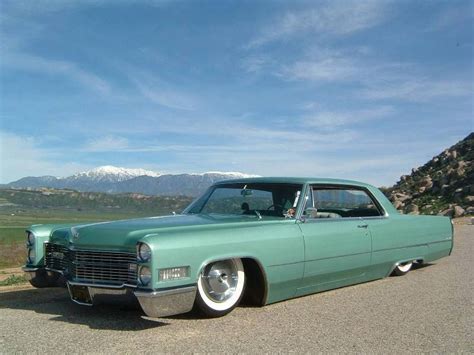 1966 Cadillac Coupe Deville