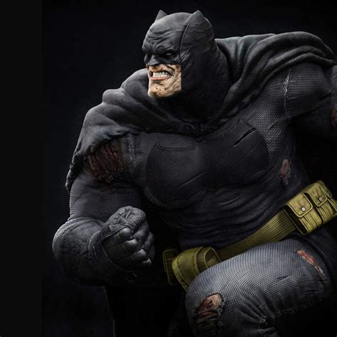 Frank Miller Batman Statue