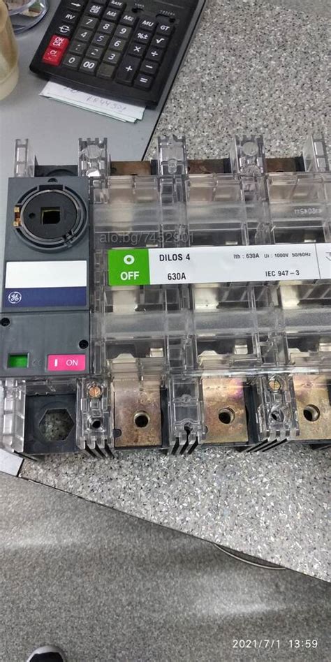 Товаров разединител Ge Dilos 4 630a 3p с ръкохватка Резервни части консумативи за маши