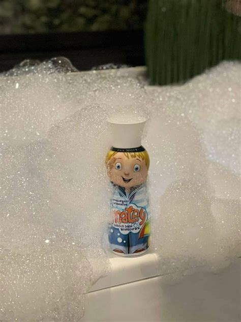 Peekaboo พร้อมส่ง 200 ขวด💦 🛀 Matey Max Bubble Bath ขนาด Facebook
