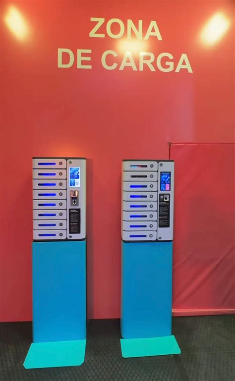 Estaciones Centros Totems Lockers Zonas Módulos O Kioskos De Carga Para Celulares Box