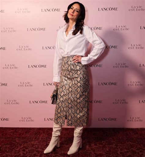 Antonija Stupar Jurkin U Suknji Na Zmijski Uzorak Story