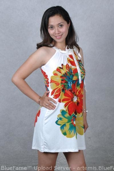 Tante Kesepian Temanin Dong Bermimpimimpi