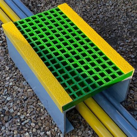 Grp Step Over Platform 200mm Clearance Industrial Access