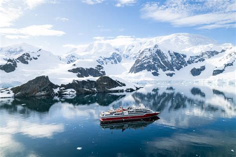 Exploris Arctic And Antarctic Expedition Cruises
