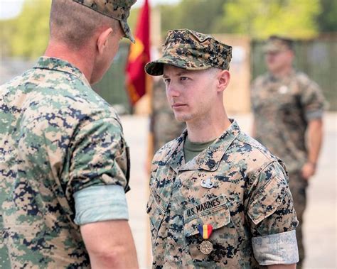 Usmc Sgt Paul Daeth Awarded Navy And Marine Corps Medal Marine