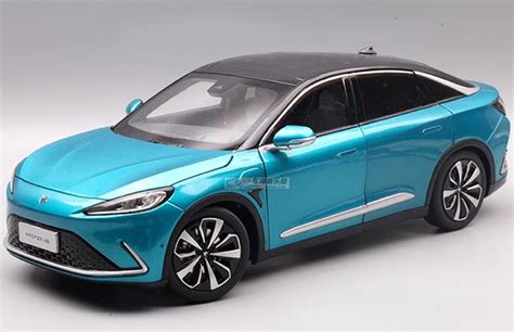 Diecast 2021 Arcfox Alpha S Model 118 Scale Blue Silver Vb4a451