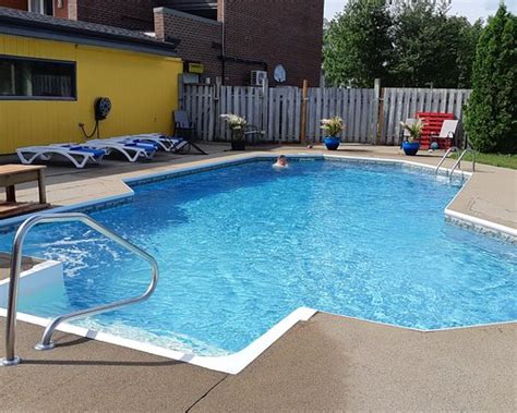 Complexe Hotelier Escoumins Au201 2025 Prices And Reviews Les Escoumins Canada Photos Of