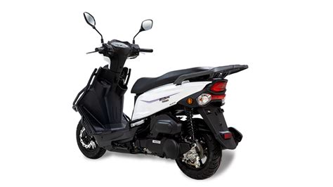 比三陽全新迪爵更滿配的國民車！中國sym Shex 125價格只要4 6萬 地球黃金線