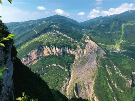 重庆市旅游地质系列地图（六）丨重庆褶皱景观地图