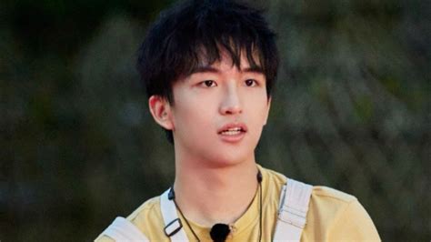 【黄子弘凡】黄子：虽然还没听明白好哥哥说的话，但是我跑得快啊高清1080p在线观看平台腾讯视频