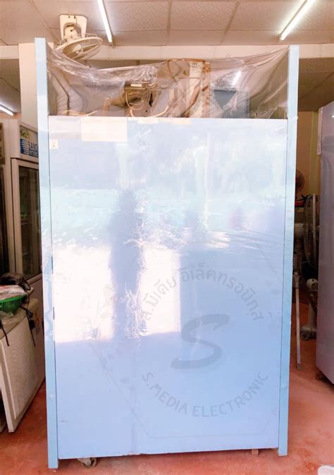 ตู้แช่ 2 ประตู Singer ระบบดิจิตอล ใช้งานง่ายและสะดวกใช้พัดลมทำความเย็นสองตัว มีขนาดใหญ่และกว้าง