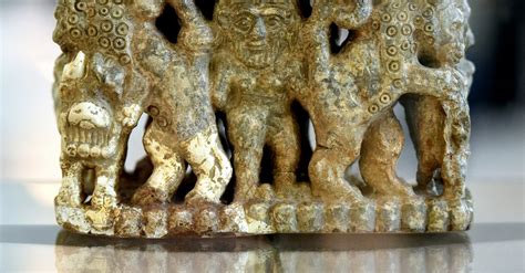 Gilgamesh And The Bull Of Heaven World History Encyclopedia