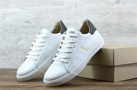 Мужские Кожаные Кеды Adidas Белые ,адидас(только 43-й) — Купить ...