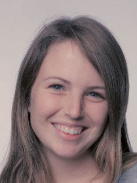 Prisca Dumont Deloitte à Puteaux Viadeo