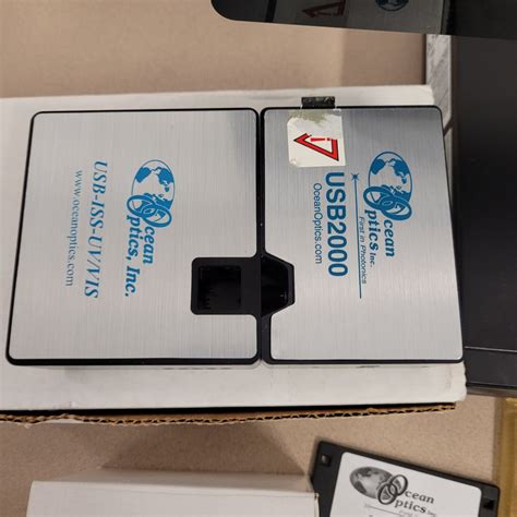 Ocean Optics Usb2000 Spectrometer Usb Iss Uvvis Lamp And Software