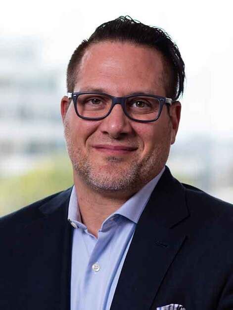 Dr Salvatore Pacella Plastic Surgeon Scripps Health