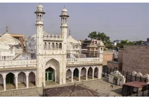 ഗ്യാൻ വാപി മസ്ജിദ് സമുച്ചയത്തിൽ സീൽ ചെയ്ത സ്ഥലത്ത് ശാസ്ത്രീയ സര്‍വേ നടത്തണം ഹര്‍ജി ഇന്ന്