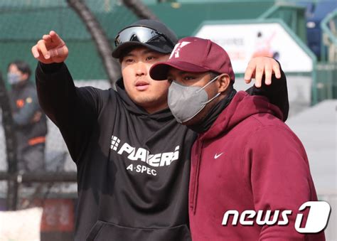 대전에서 다시 만난 류현진 푸이그