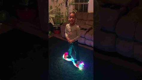 Hoverboard Dancing Dax Kiviac