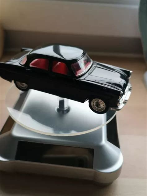 Ford Zephyr Zodiac Mk2 Model On Revolving Display Stand £999
