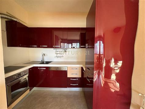 Shitet Apartament 31 Te Markata Durres Catiaal