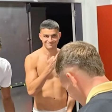 Pin De Abraham Gonzalez Fernandes En Pedri En 2025 Fotos De Barcelona