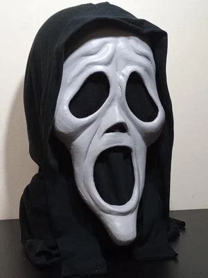 Scary Movie Props Celluloid Heroes