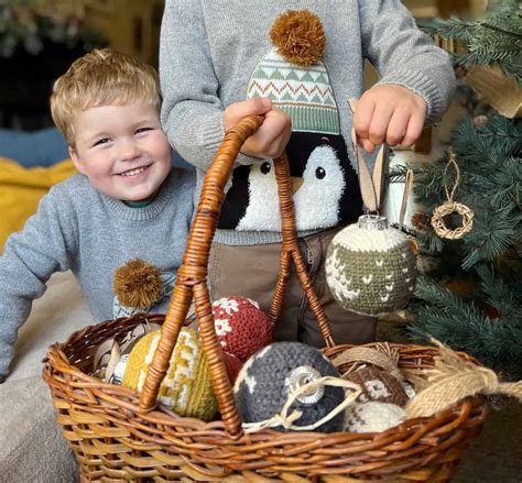 Fair Isle Crochet Bauble Pattern Festive Trees Hanjan Crochet